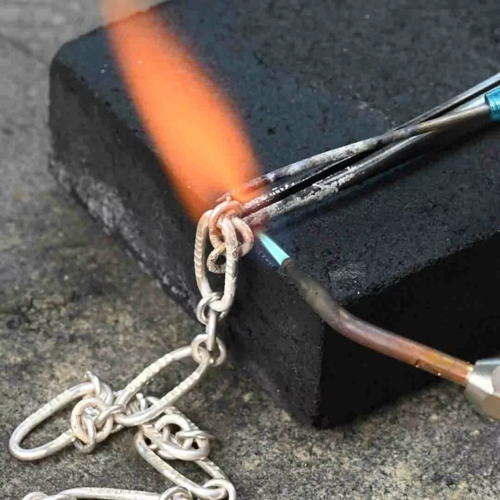 Textured Paperclip Link Chain - Jewelry Making Tutorial - Lucy Walker ...