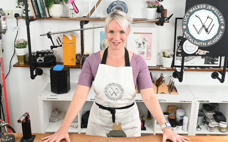 About - Lucy Walker Jewelry School